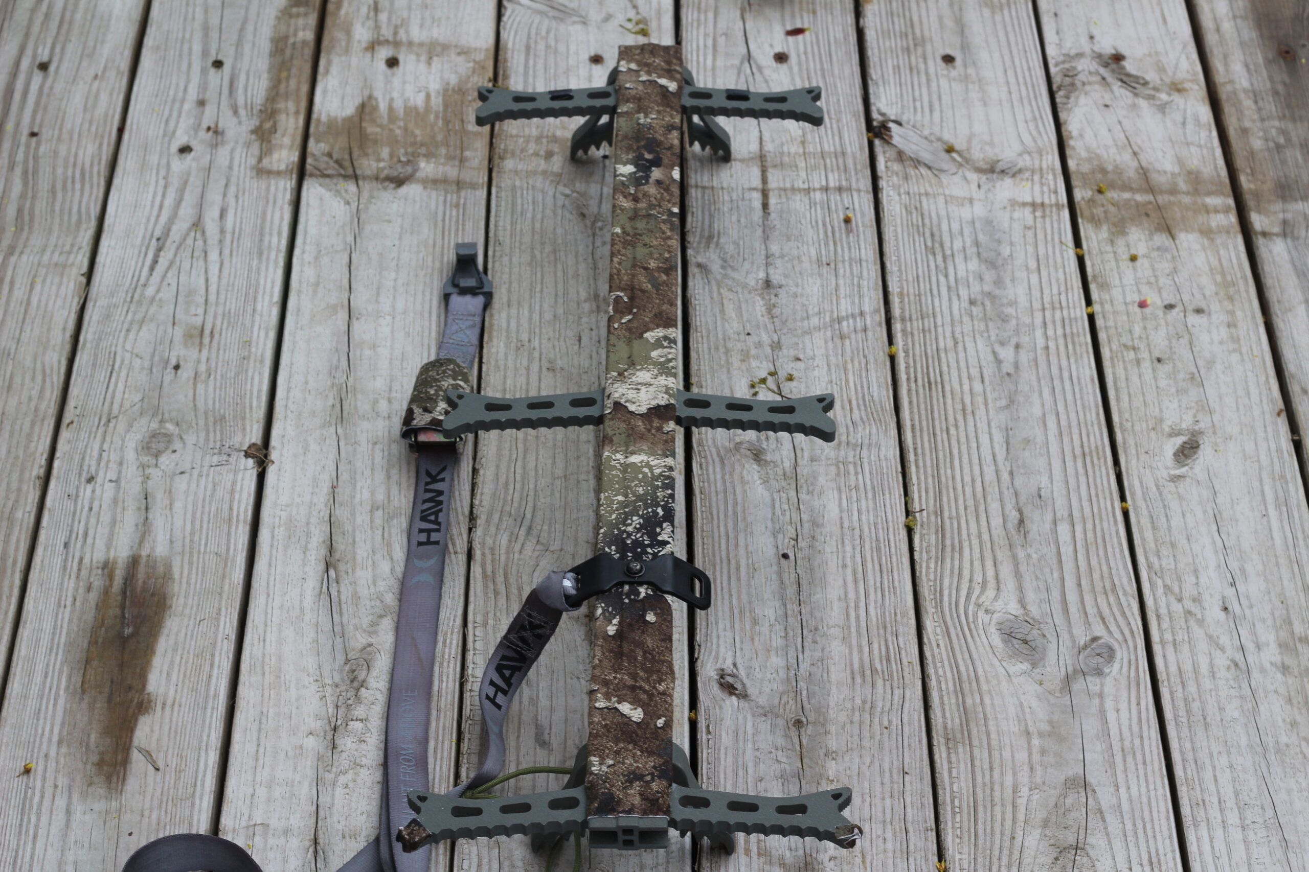 Hawk Helium Climbing Stick Stealth Strips® 2.5" x 30"